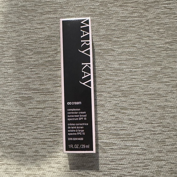 Mary Kay | Makeup | Nwt Mary Kay Cc Cream Very Light | Poshmark